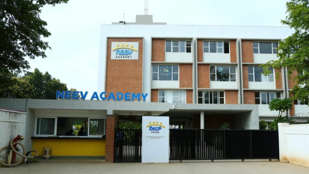 Our Experience | LoEstro